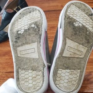 Airwalk | Shoes | Girls Airwalk Tennis Shoes Gray And Pink | Poshmark